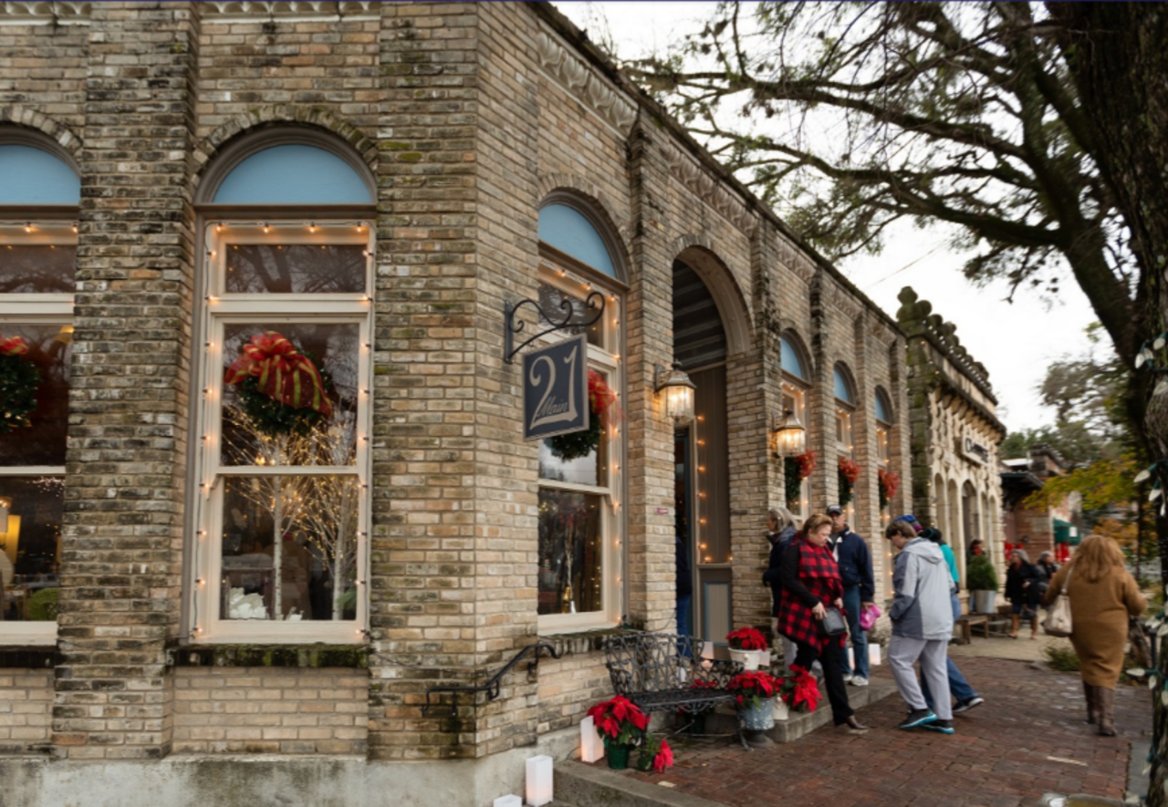 Visitors Guide - Visit Salado