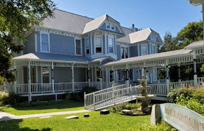 Visitors Guide - Visit Salado